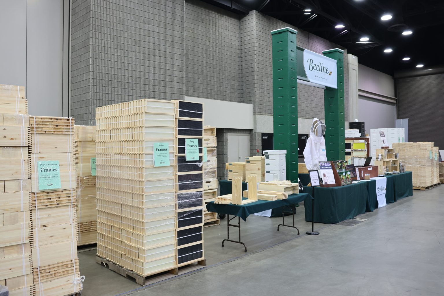 About - Beeline Woodenware | A Better Habitat for Bees